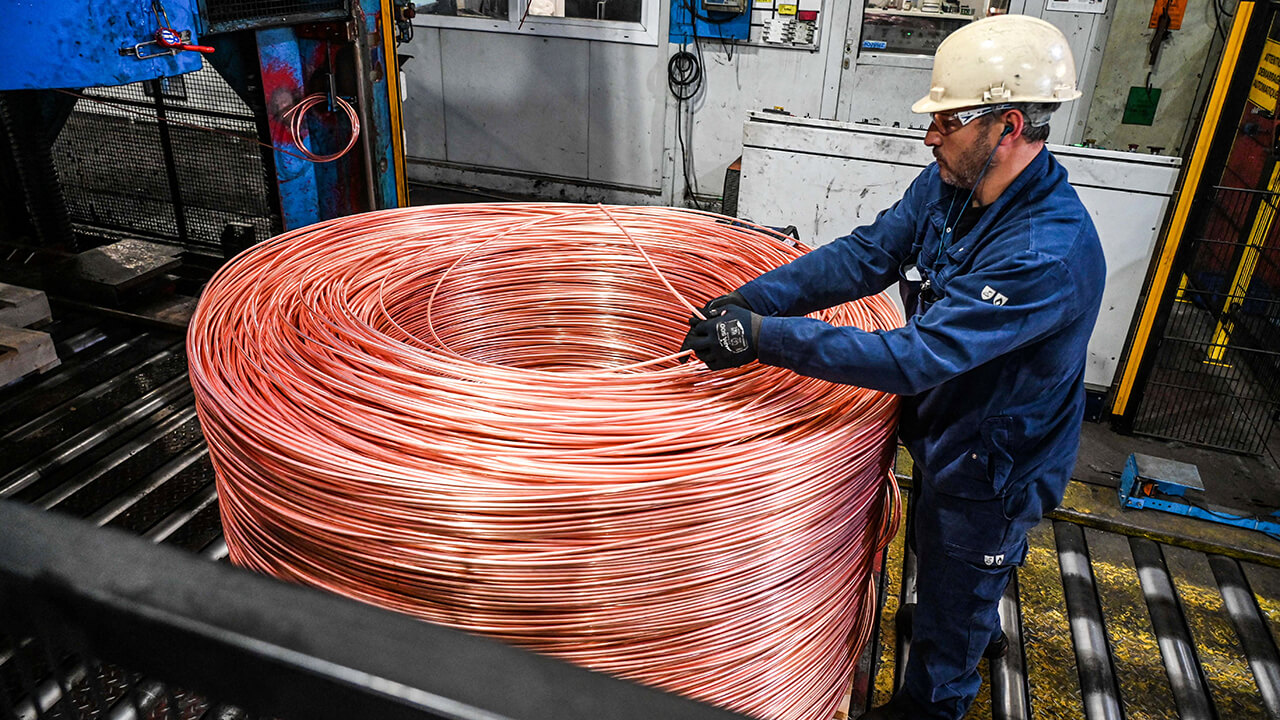 Dünyanın Yeşile Geçişinde Kilit Bir Element: BAKIR - Midas