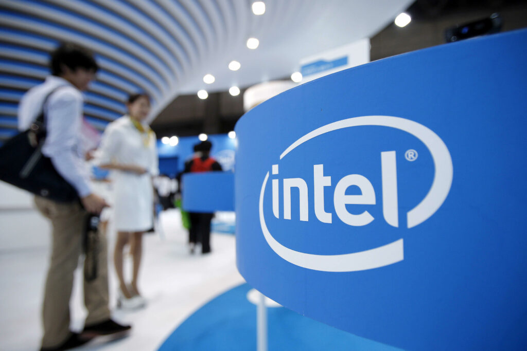 Microsoft, Intel Müşterisi Oldu - Midas