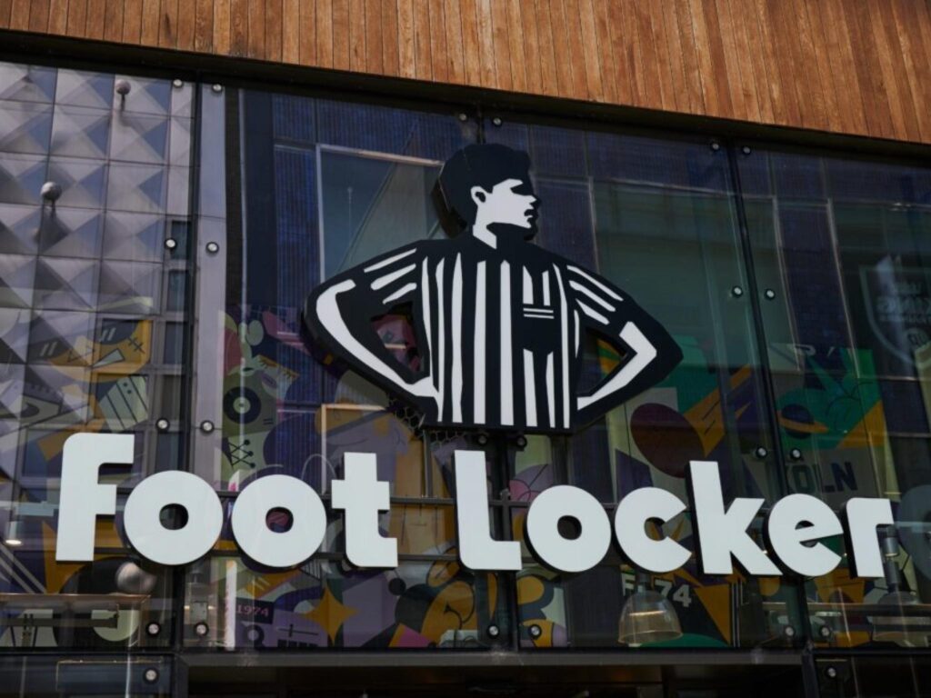 Dick's Sporting Goods Foot Locker'ı satın alabilir - Midas