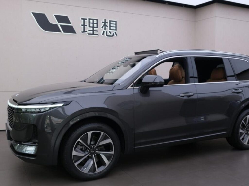 Li Auto 2025 teslimat tahminini düşürdü - Midas